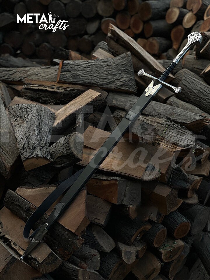 Lord of the Rings: Anduril, the Sword of King Elessar, Battle Ready ...