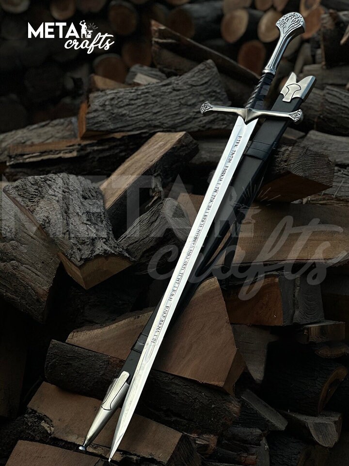 Lord of the Rings: Anduril, the Sword of King Elessar, Battle Ready ...