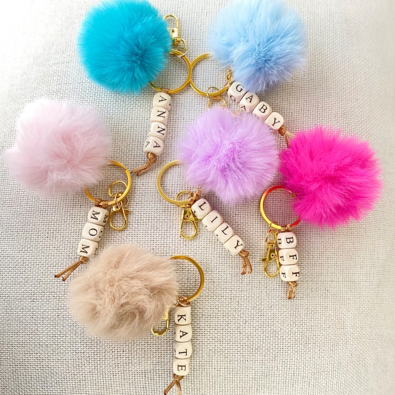 Pompom Keychain - Etsy
