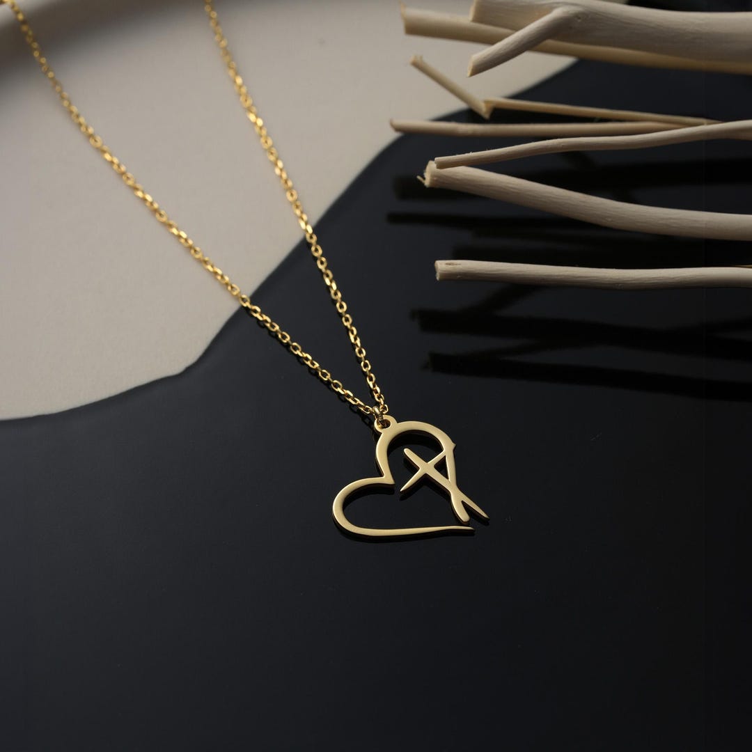 14k Gold Heart Otline Necklace With Cross Charm, Minimalist Spiritual ...