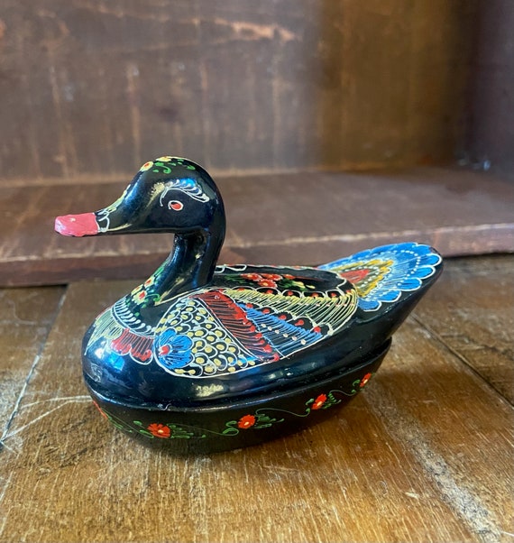 Small Hand Painted Duck Trinket Box Black Lacquer Duc… - Gem
