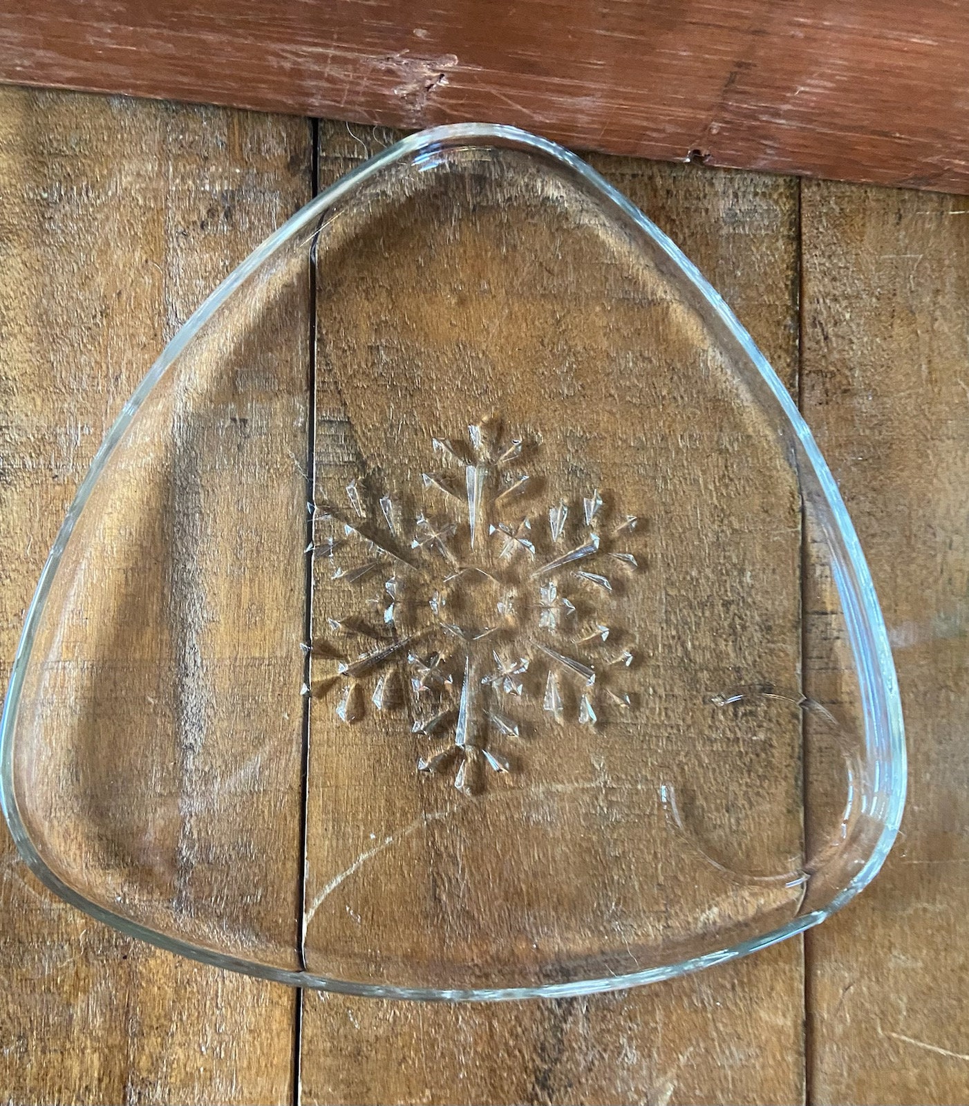 Vintage 1950's MCM Anchor Glass Triangle Snowflake Plates and Cups ...