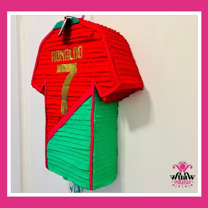 PINATA T-SHIRT Cristiano Ronaldo Player - Etsy