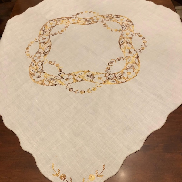 Square Table Topper - Etsy