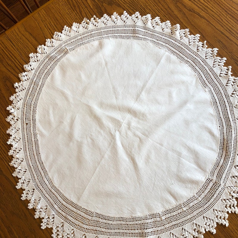 Round Table Topper - Etsy