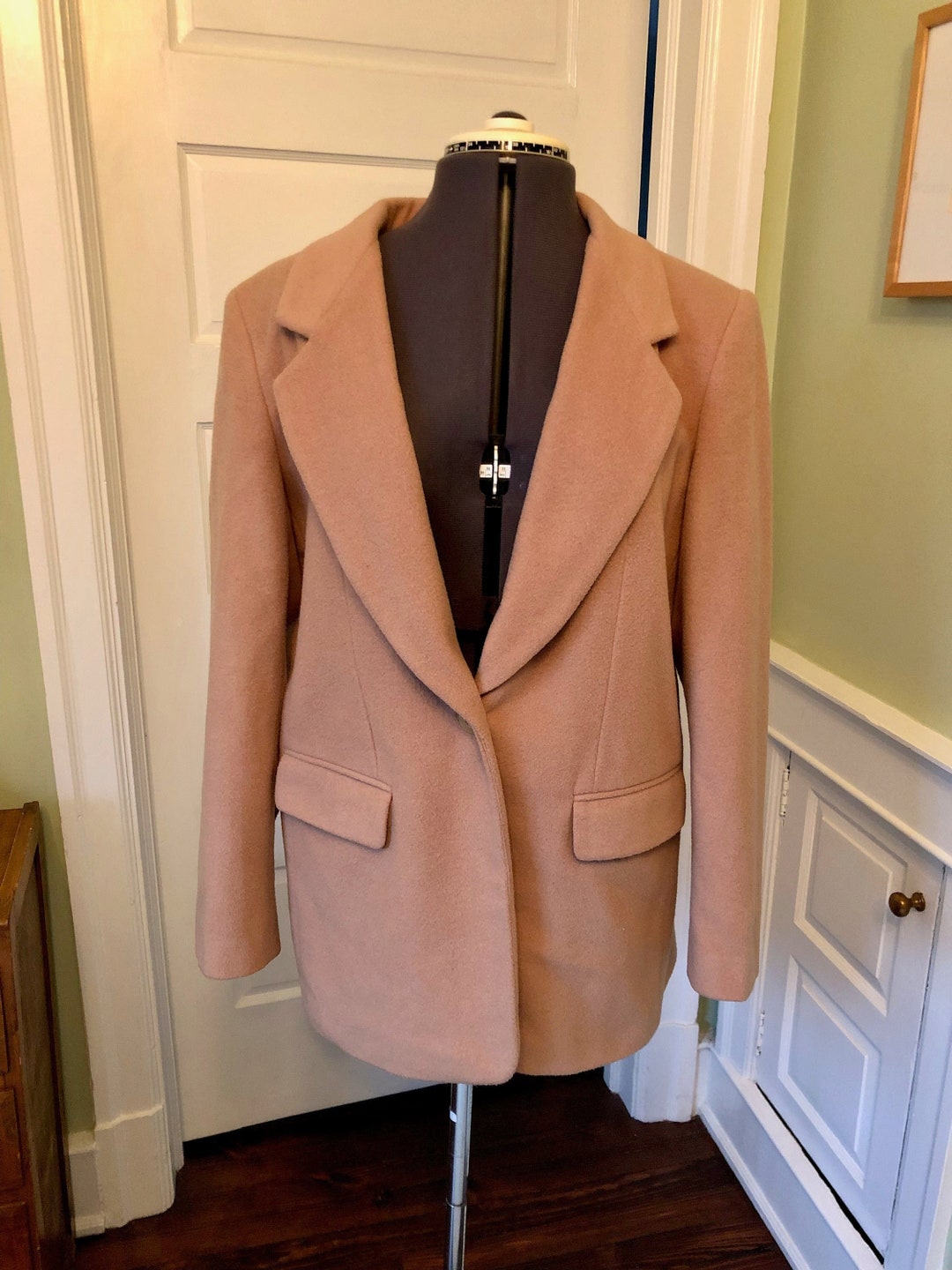 80s Tan Wool and Cashmere Suit Jacket With Long Sleeves and Flap ...
