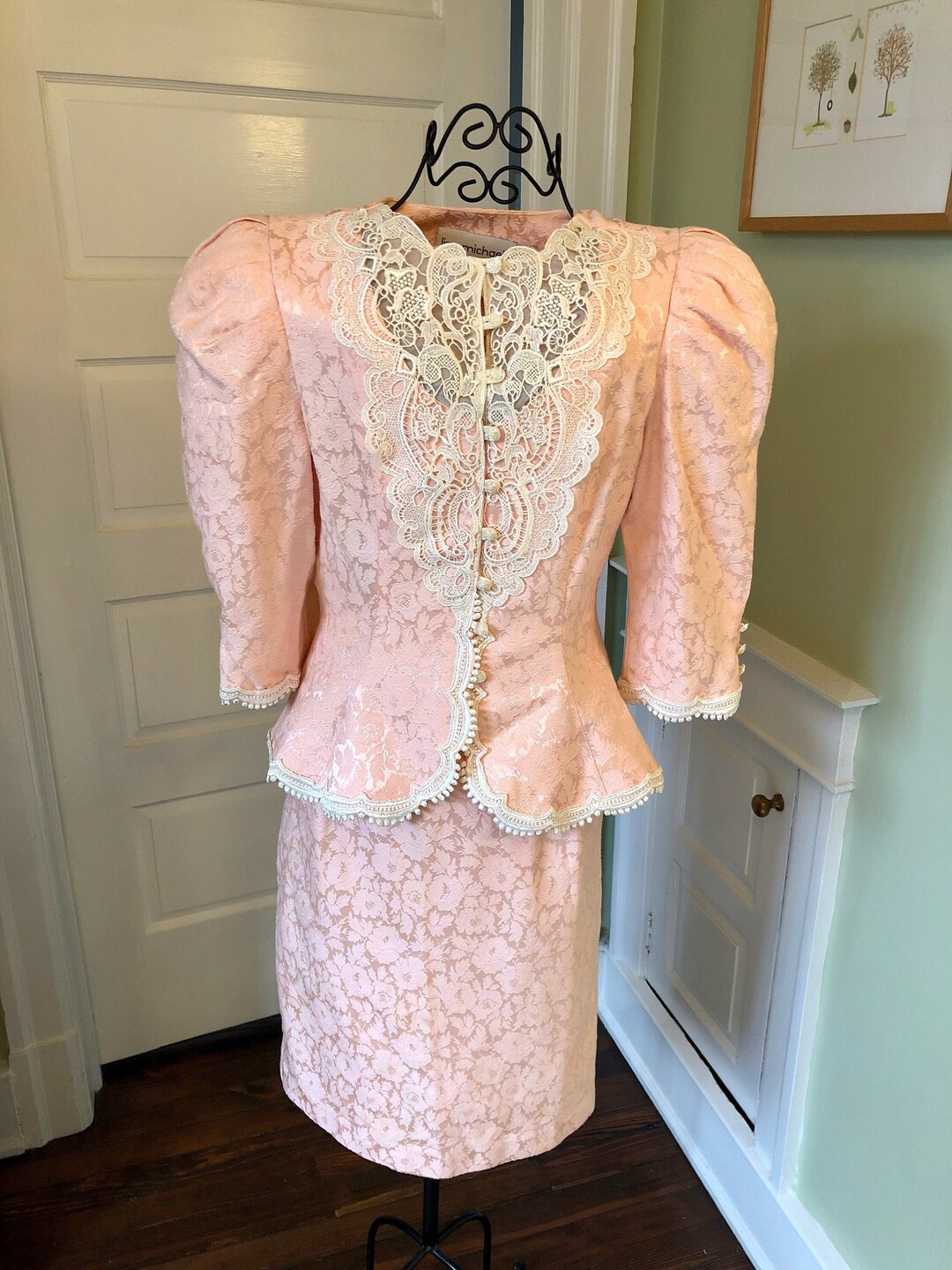 80s Peach Suit Set of 3/4 Sleeved Jacket and Skirt in Peach Damask With ...