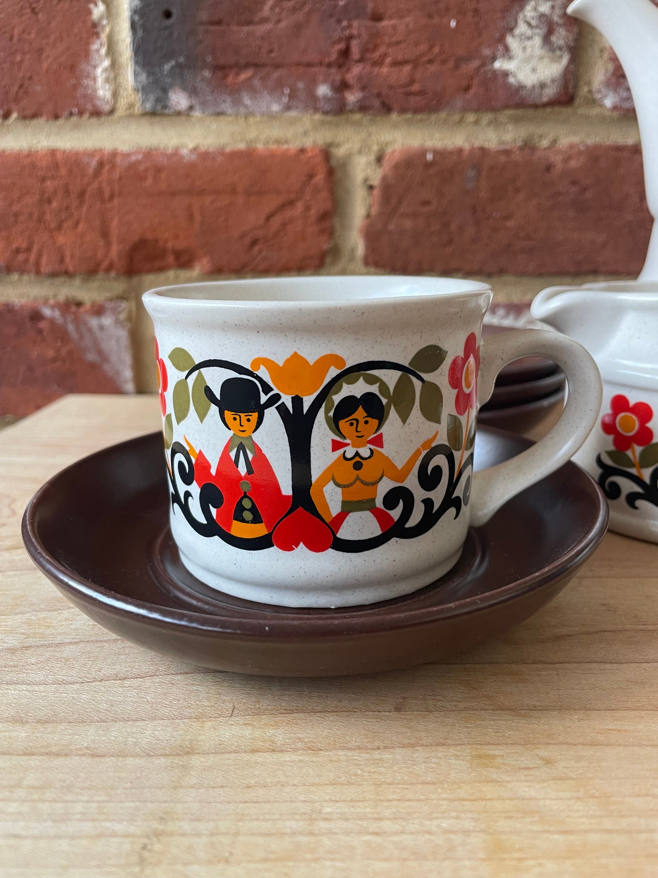 Sadler Vintage 70s Folk Tableware Cups, Saucers, Jug, Sugar Bowl and ...