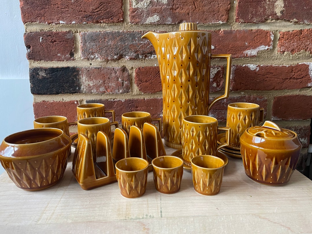Vintage 70s Eastgate Pottery Tableware Cups, Saucers, Coffee Pot, Egg ...