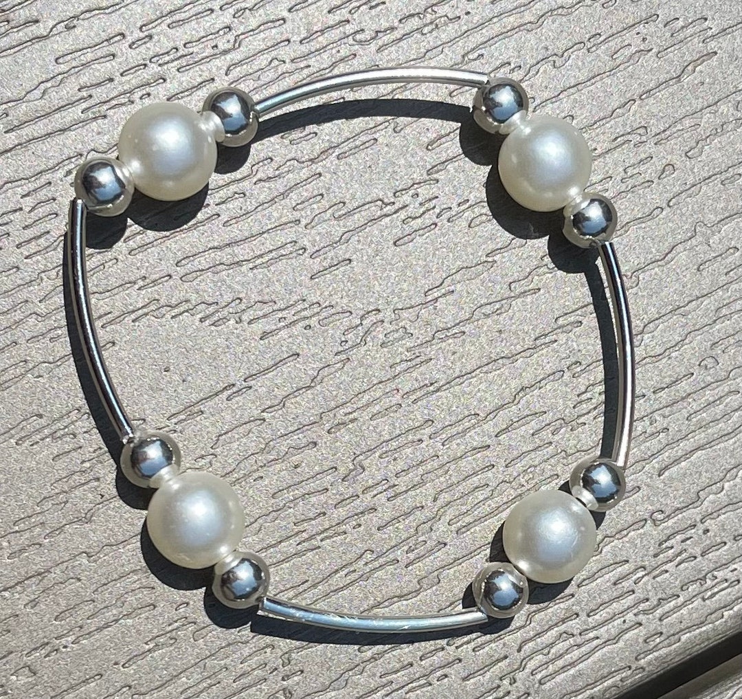 White Pearl Blessing Bracelet - Etsy