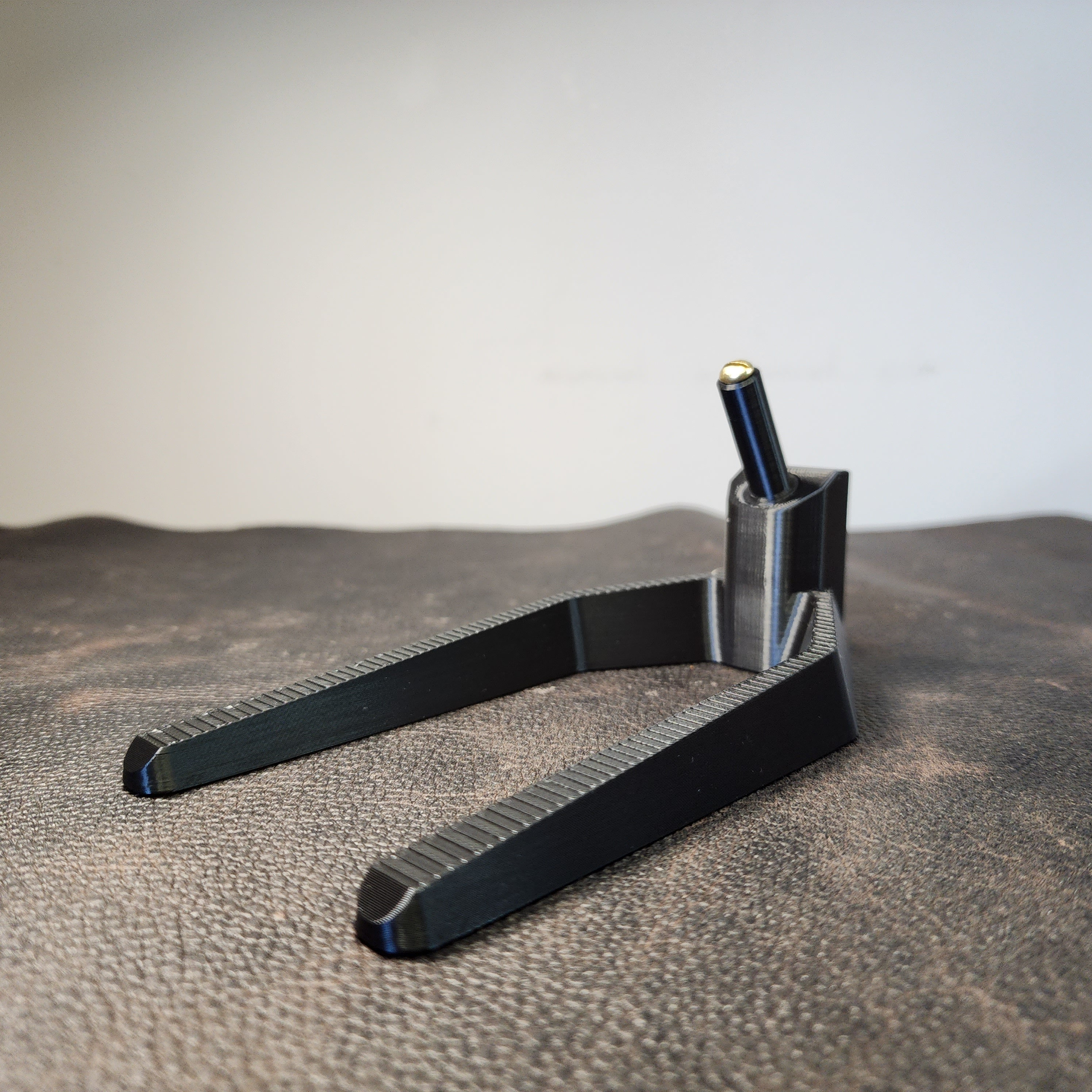 Handgun Display Bore Stand Nightstand Storage Pistol Organizer - Etsy