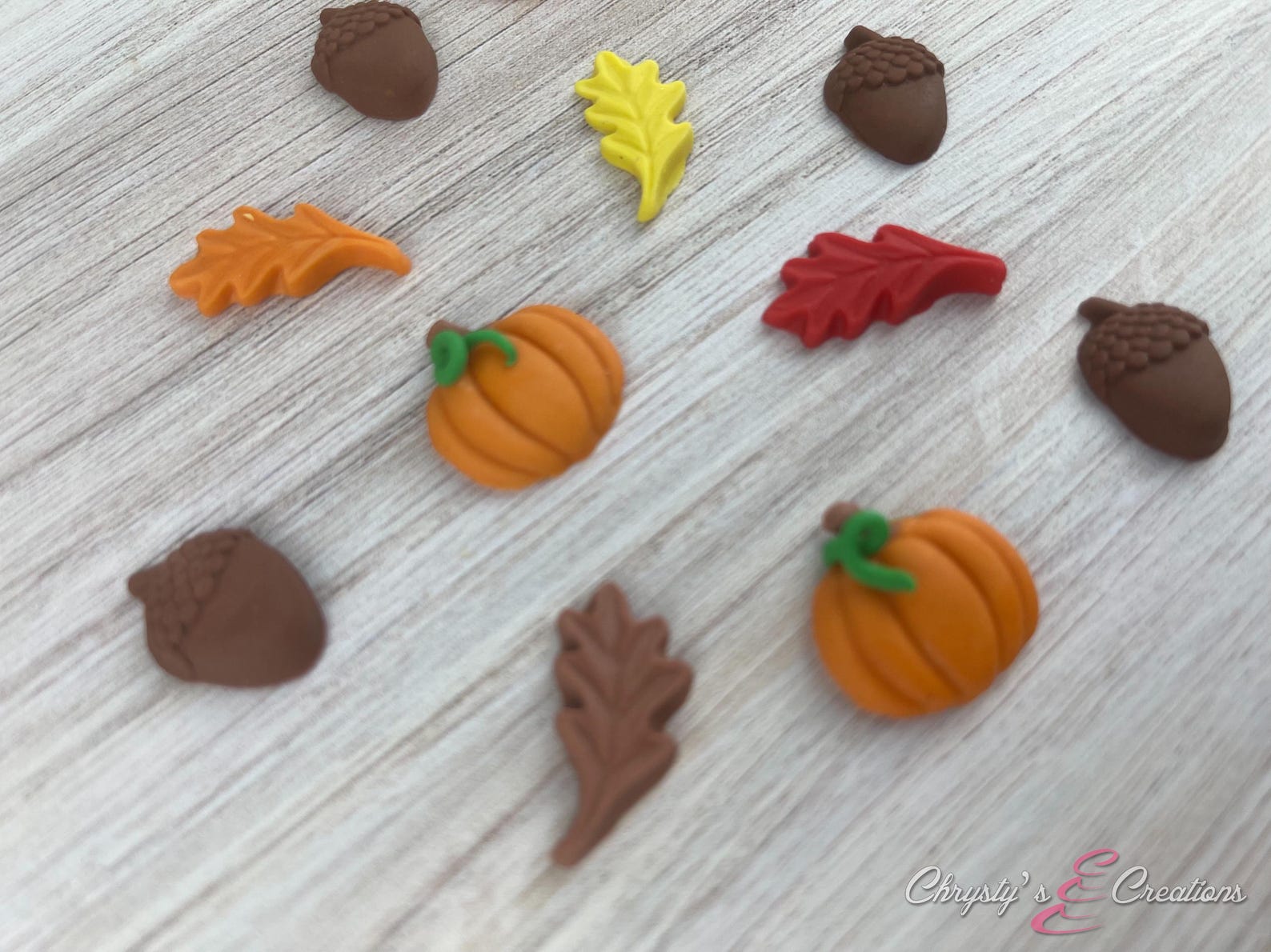 Edible Fall Themed Toppers - Set of 12 - Cake And/or Cupcake Toppers ...