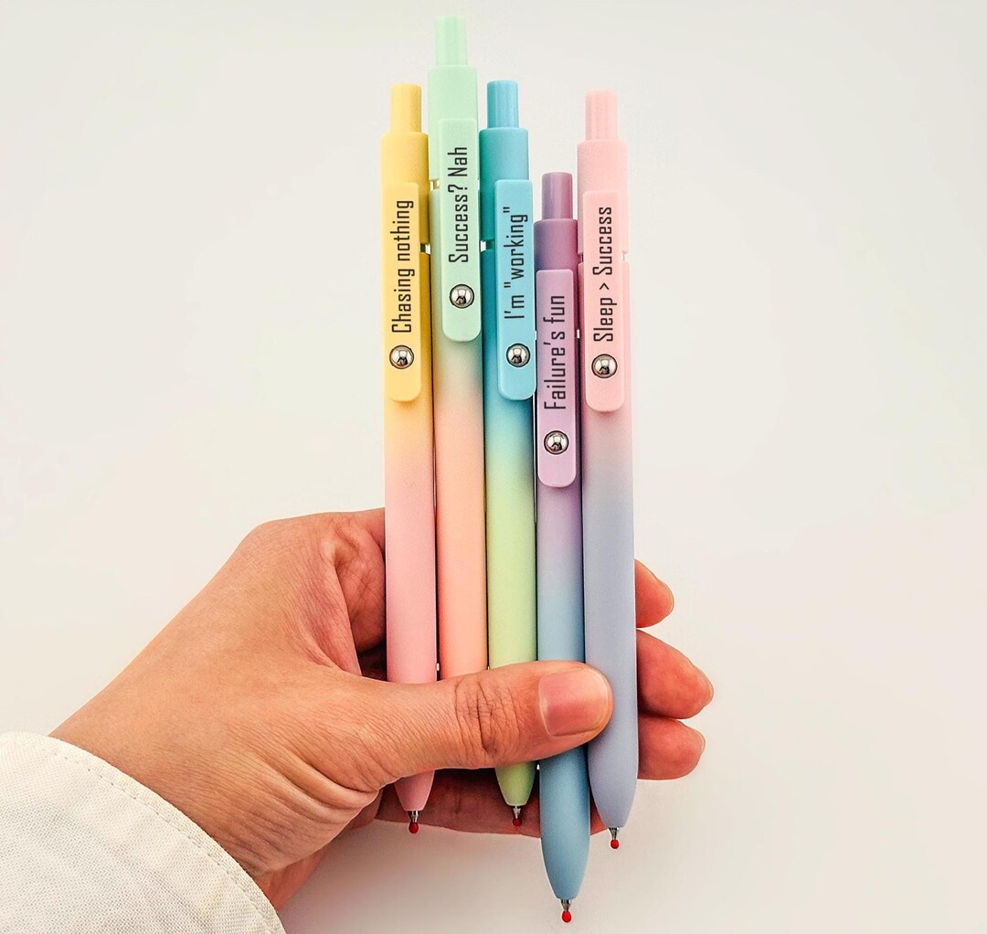 Engraved Pens Set of 5 – Funny Sarcastic Quotes, Gag Gift for Coworkers ...