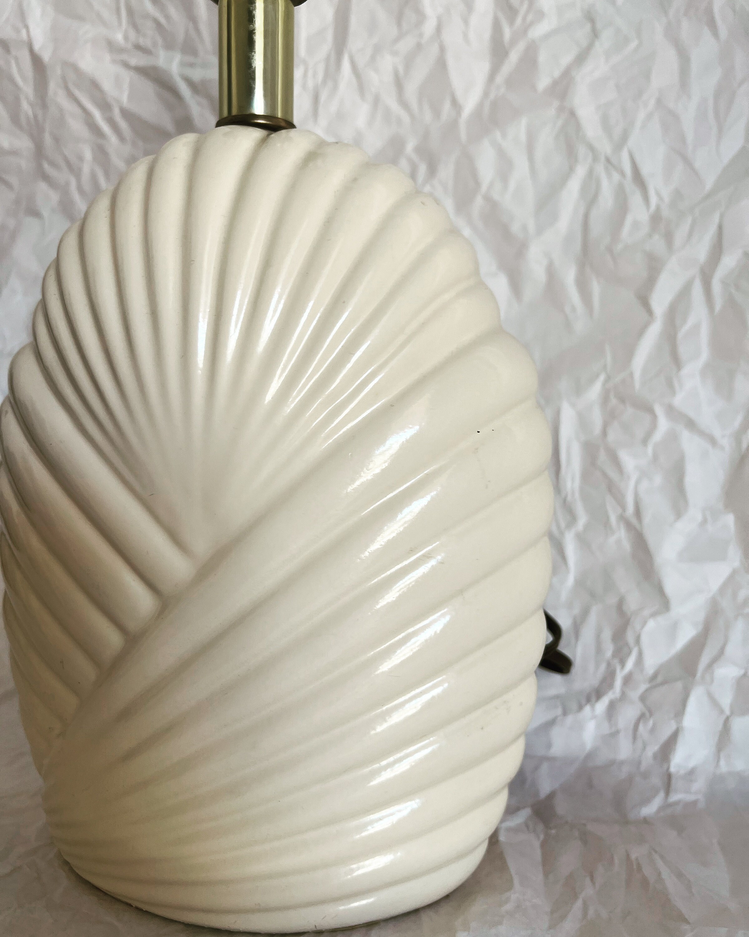 Art Deco Cream Clamshell Lamp Vintage Lamp - Etsy