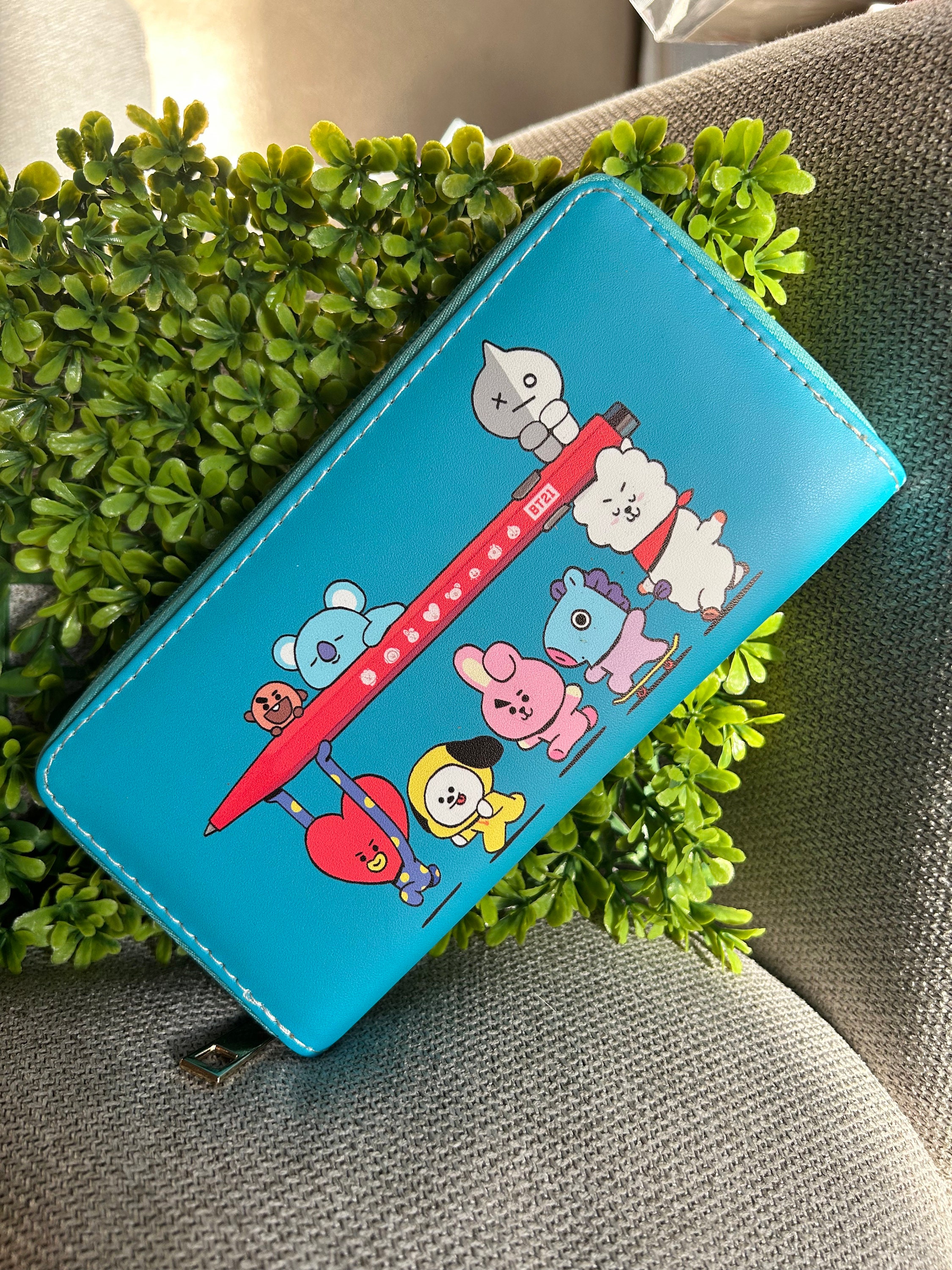 Super Cute BTS/BT21 Wallet - Etsy