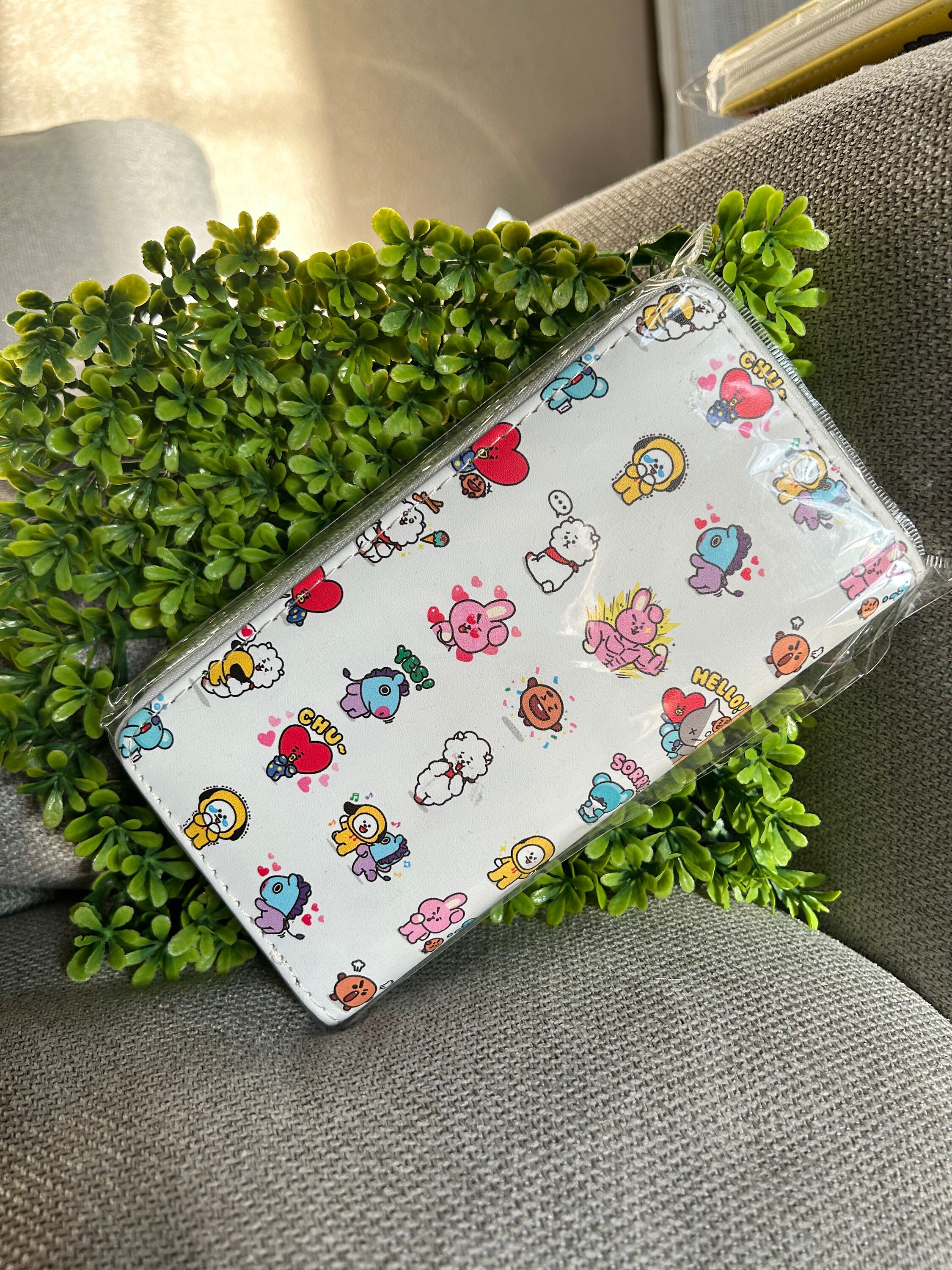 Super Cute BTS/BT21 Wallet - Etsy