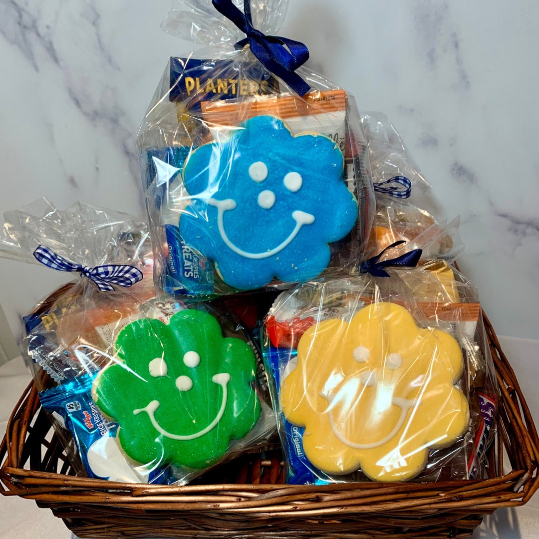 10custom Filled Goodie Bags-personalized Goodie Bags-custom Guest Take ...