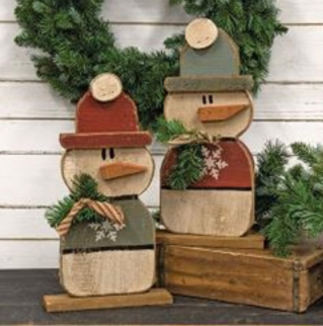 Rustic Wood Beanie Snowman. - Etsy