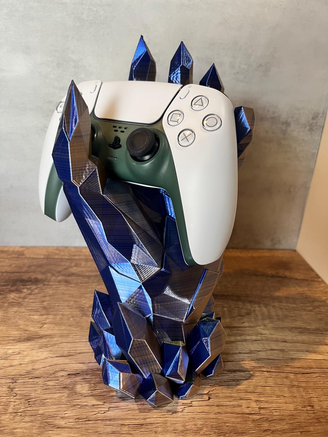 Monster Stand Crystal Elemental Hand Gaming Controller Stand for Xbox ...