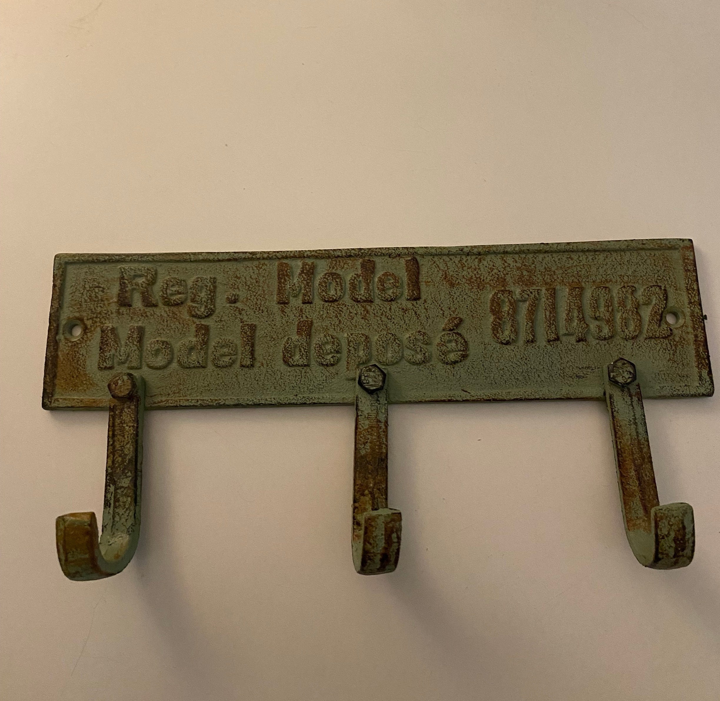 Cast Iron Key Coat Hook Plaque Wall Hanging Holder Home Decor - Etsy