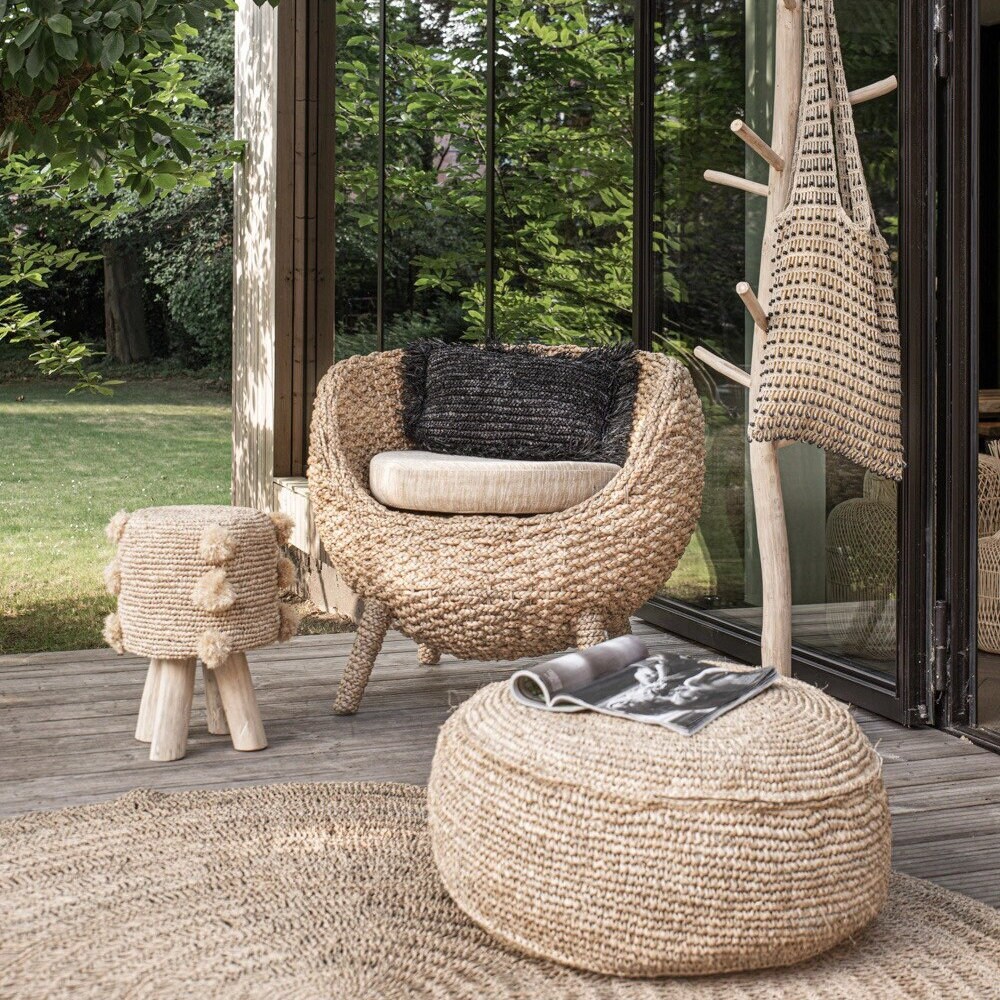 Raffia Pom Pom Stool Lightweight, Natural Fiber Indoor/outdoor Stool ...