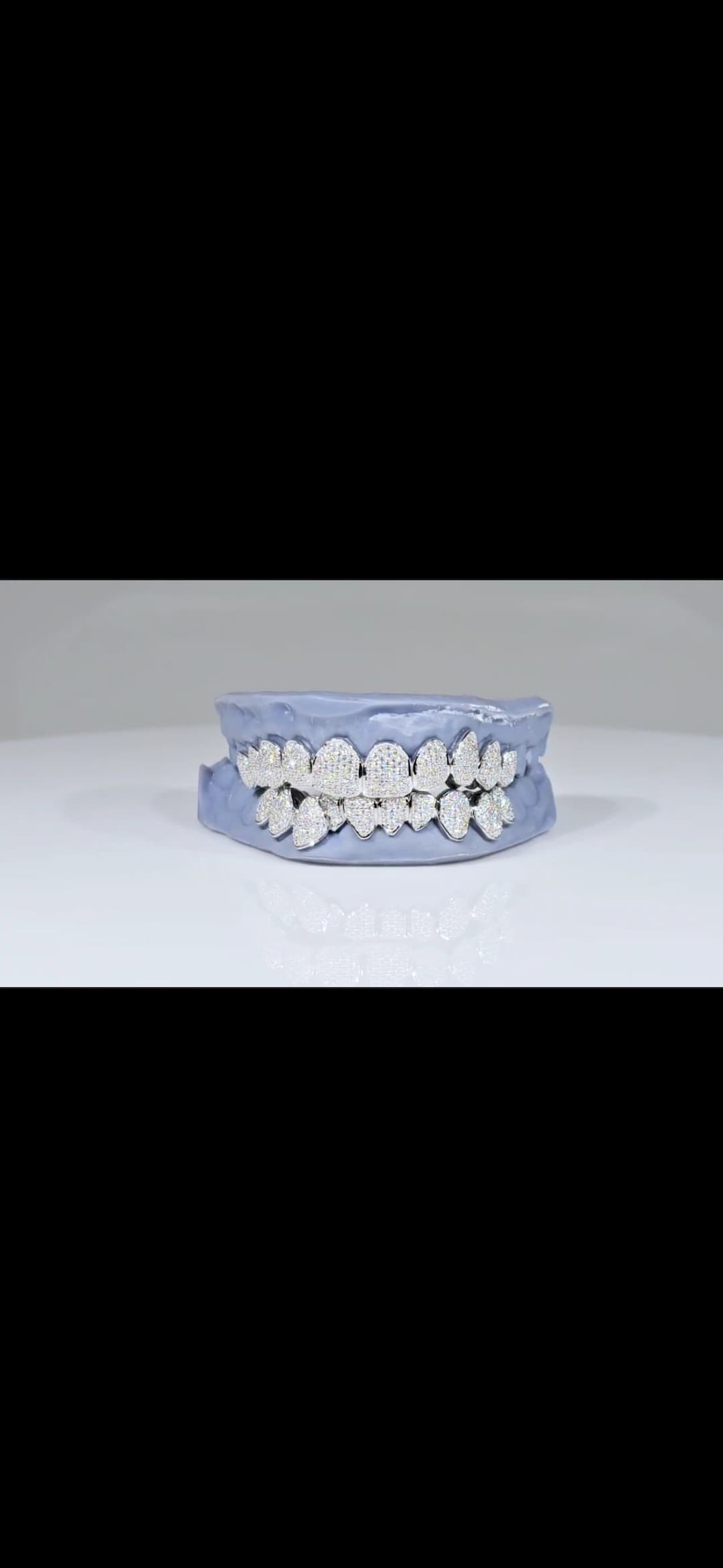 Iced Out Teeth Grillz – Natural Diamond Bling for a Dazzling Smile (4 ...