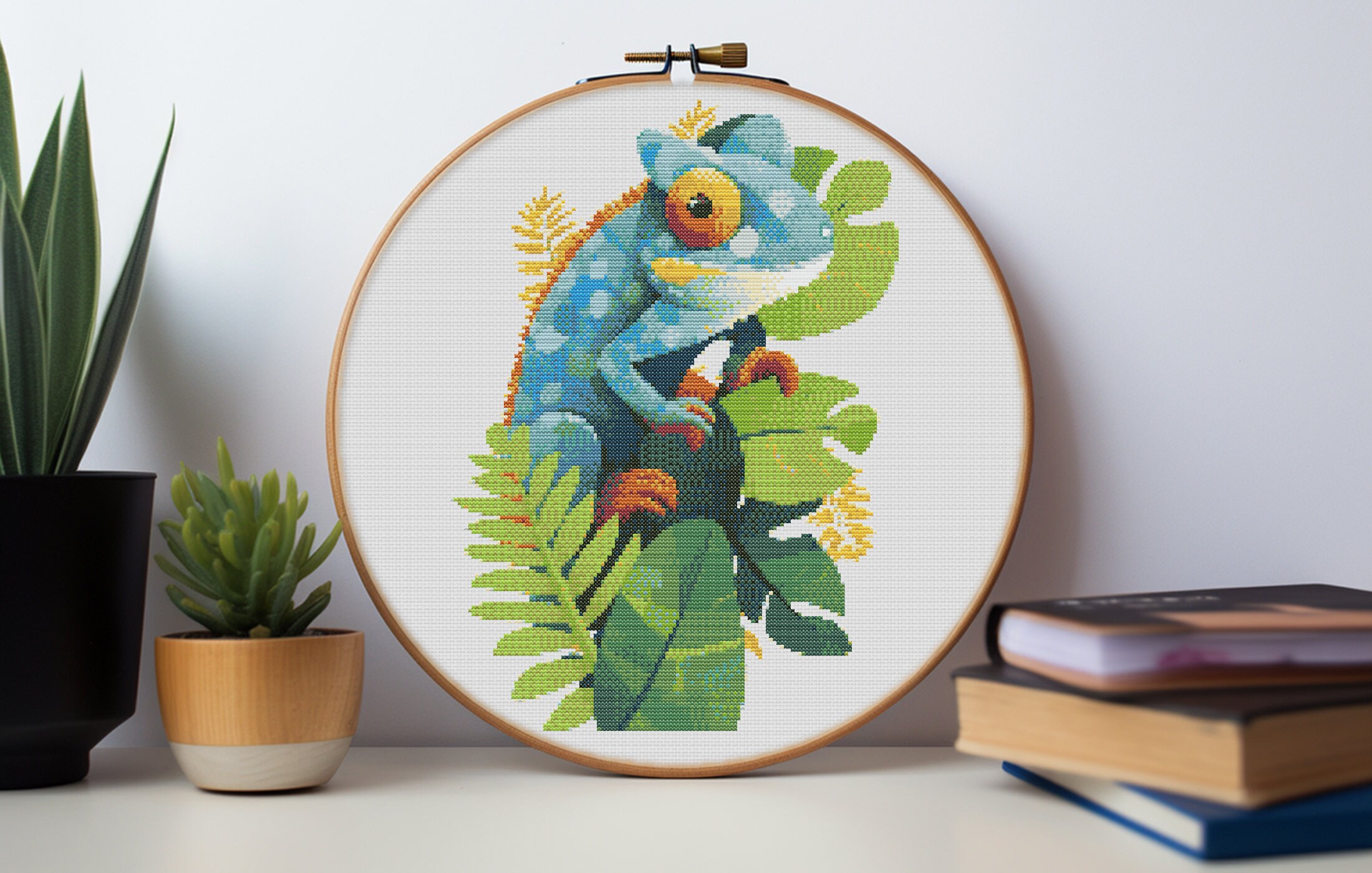 Modern Chameleon Cross Stitch Pattern PDF Easy to Follow Pattern Keeper ...