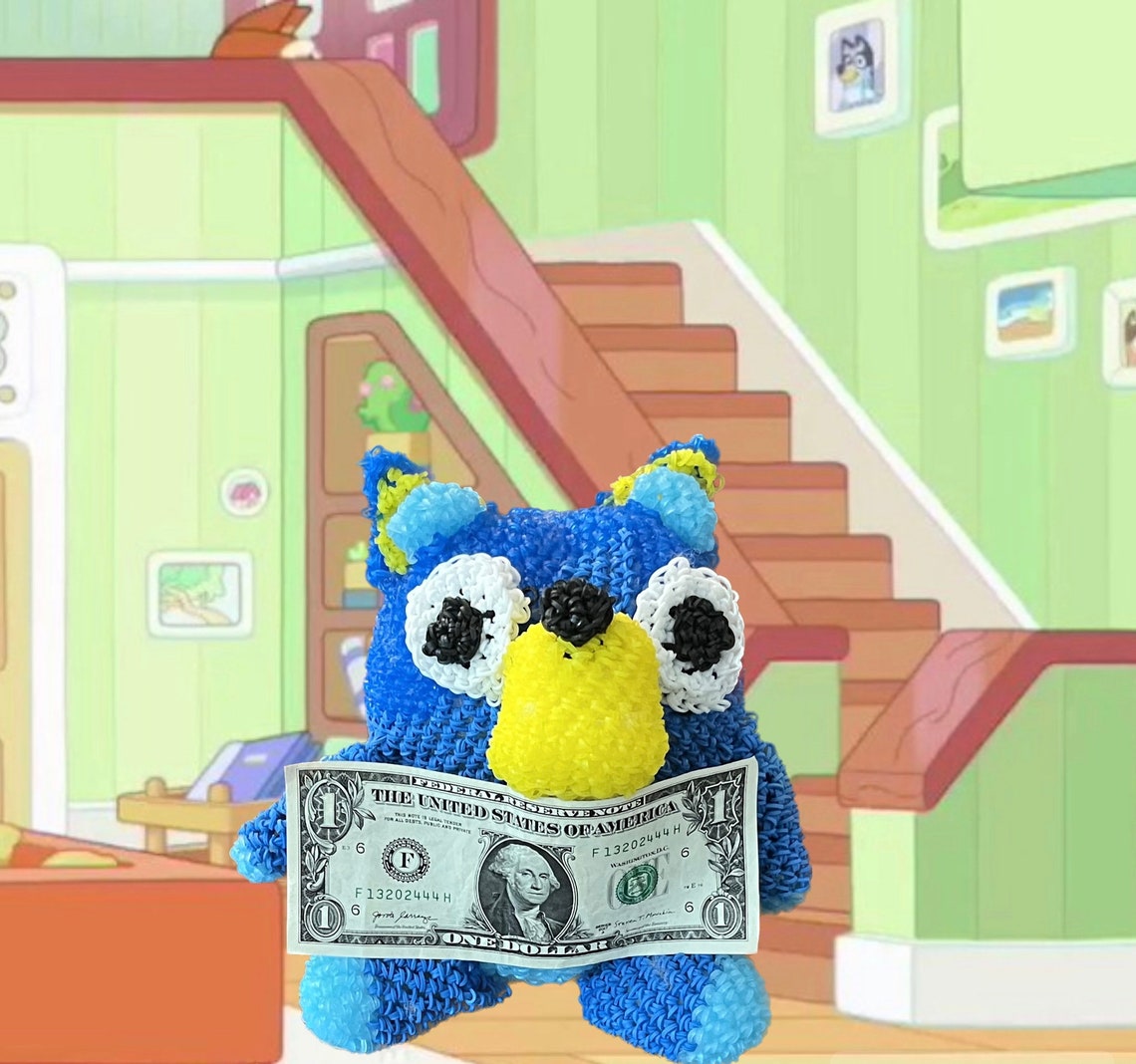 Loomigurumi Bluey glows in the Dark - Etsy