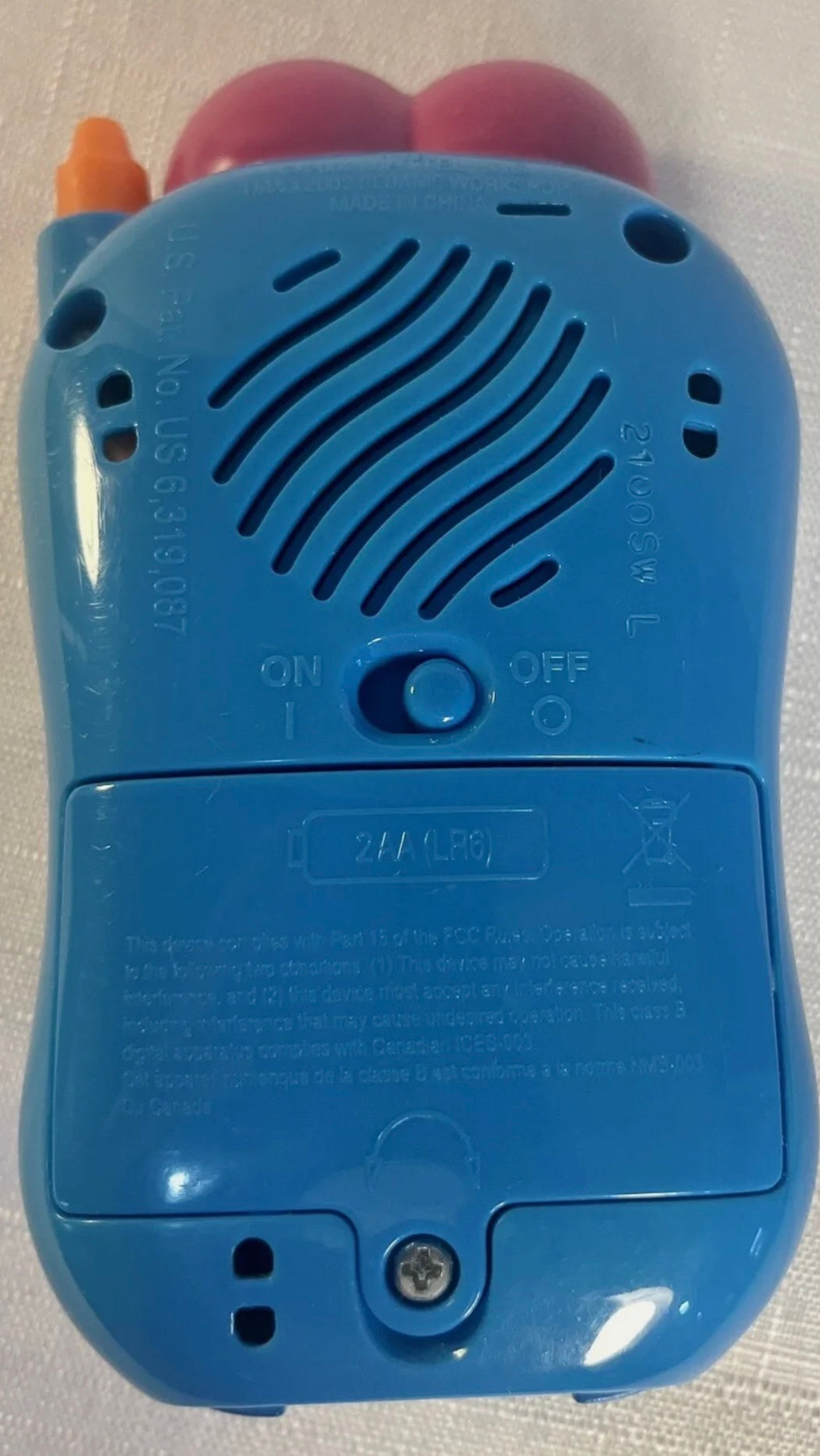 Elmo's World Flip Phone Toy by Mattel 2002 Sesame Street Talking Open ...