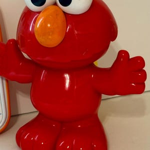 Playskool Sesame Street Steps to School Ernie's Alphabet Notepad ...