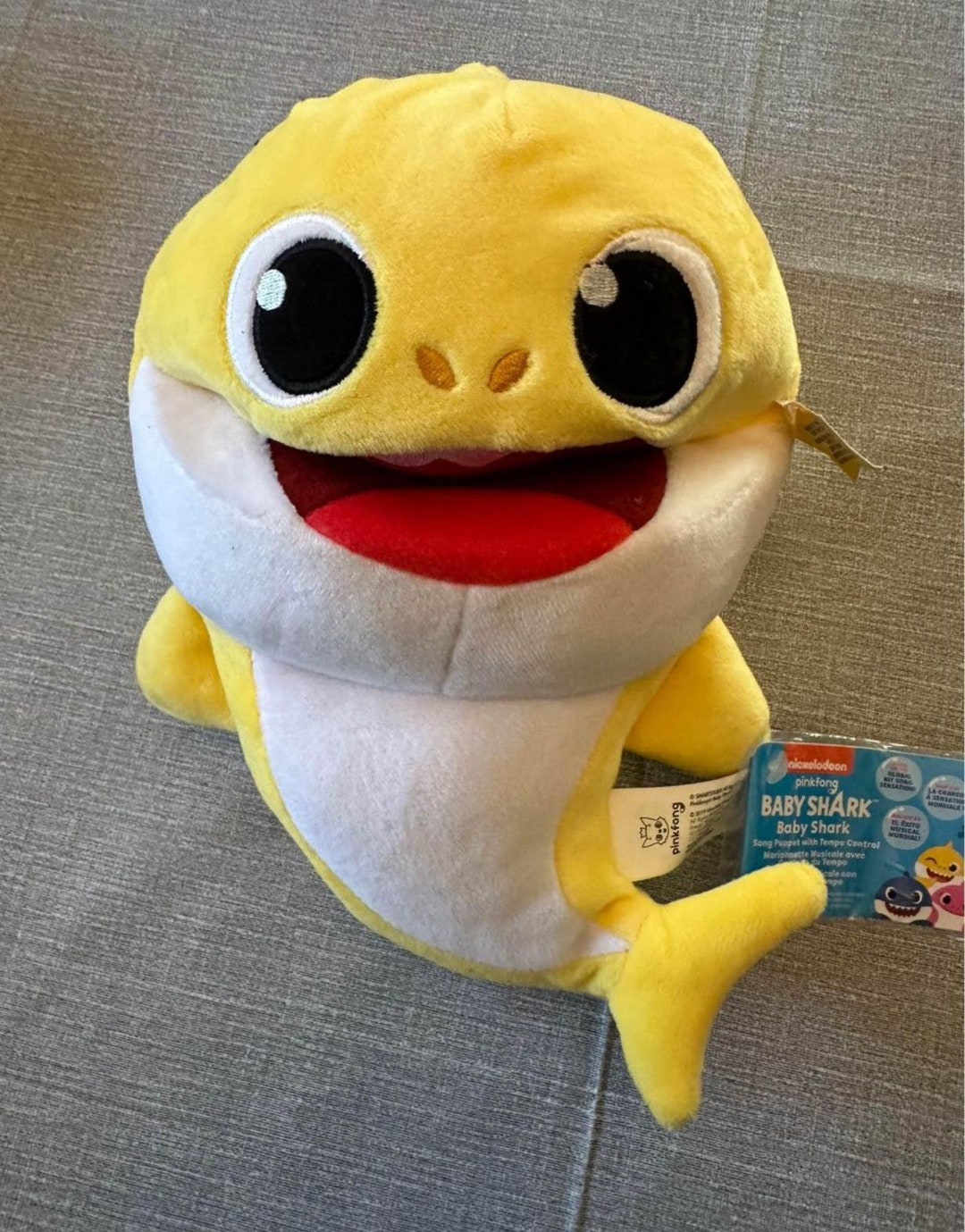 Wowwee Pinkfong Baby Shark Daddy Official Song Puppet Tempo Control ...