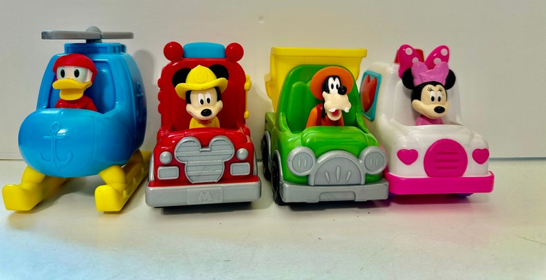 Disney Junior Mickey Mouse Funhouse 4 Piece Vehicle Set, Mickey Mouse ...