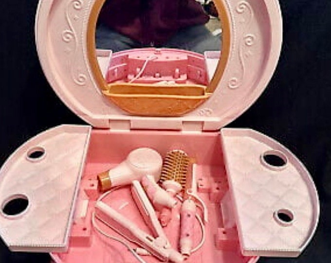 Disney Princess Style Collection Light up and Style Vanity W ...