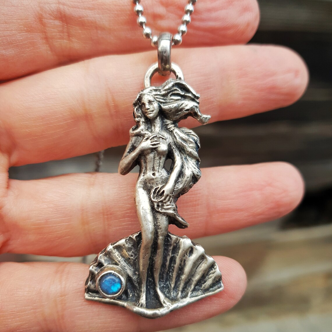 Silver Botticelli Venus With Small Shell & Gemstone - Etsy