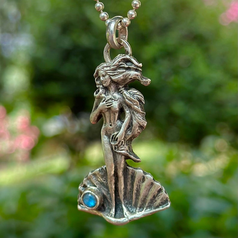 Silver Botticelli Venus With Small Shell & Gemstone - Etsy
