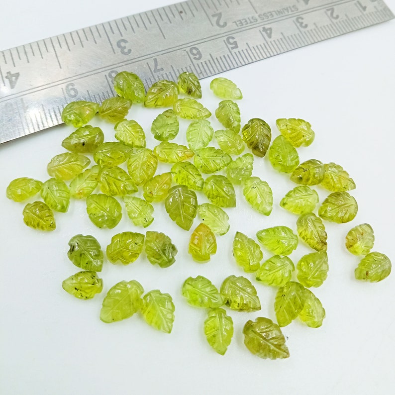 2,3,4,5 Pcs Natural Peridot Carved Leaf Gemstone, (4x6 to 5x6 MM ...