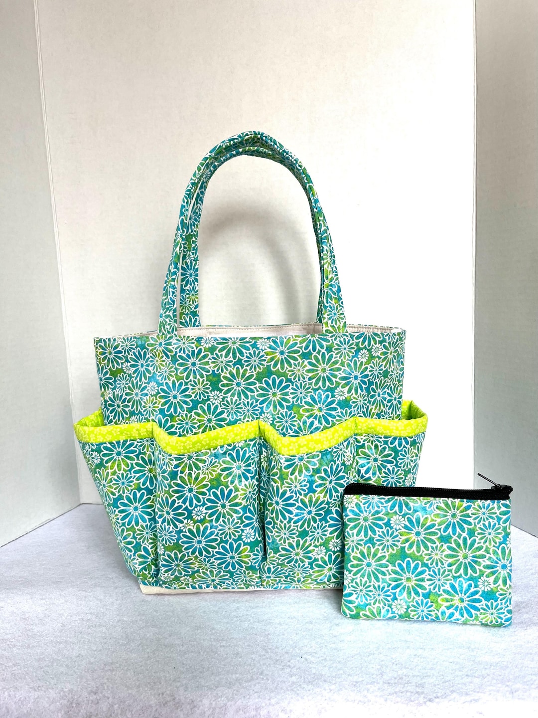 Daisy Print Bingo Bag With FREE COIN Bag // Nurse Bag // Makeup Bag ...