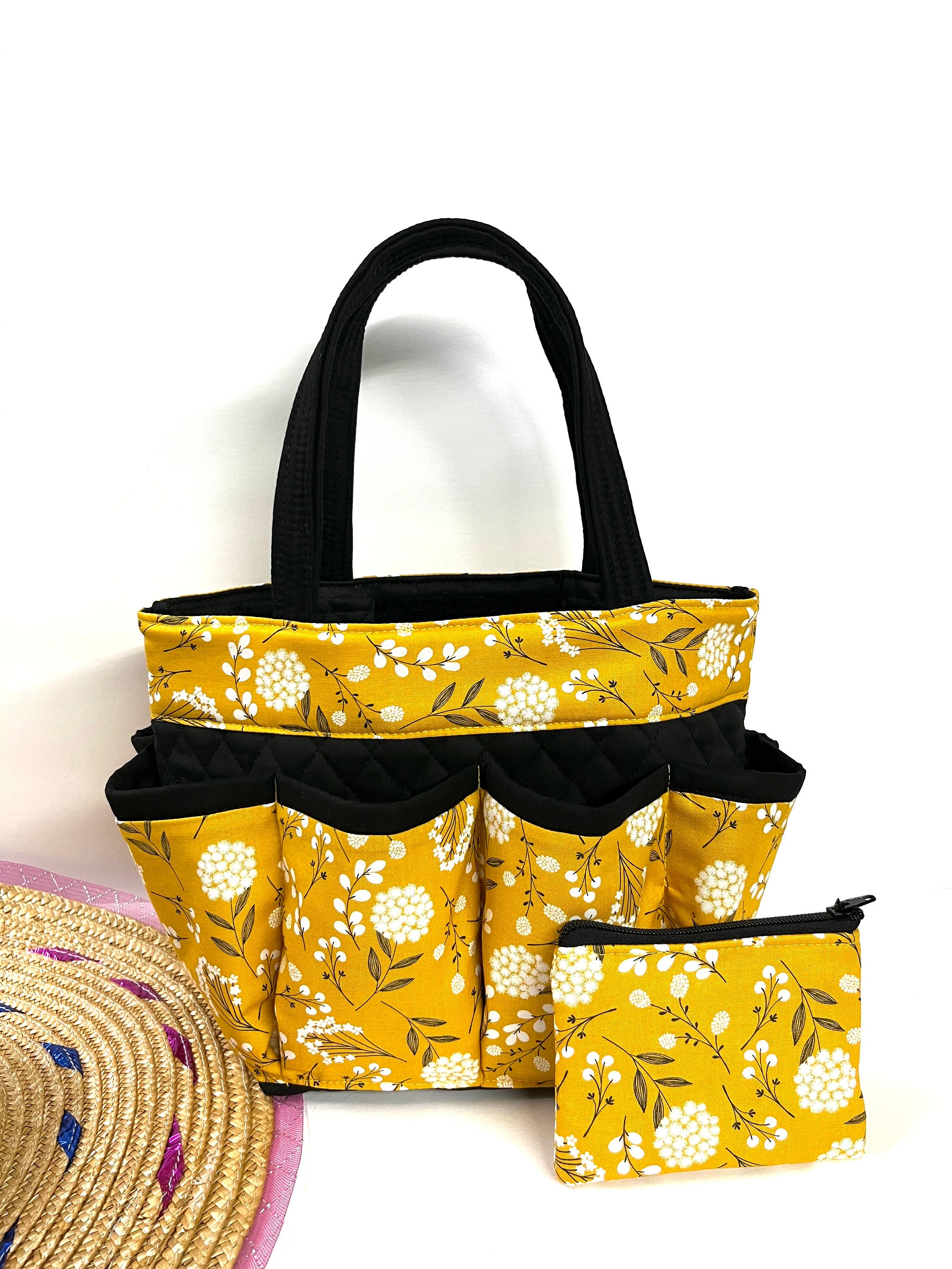 Floral Print Bingo Bag With FREE COIN Bag // Nurse Bag // Makeup Bag ...