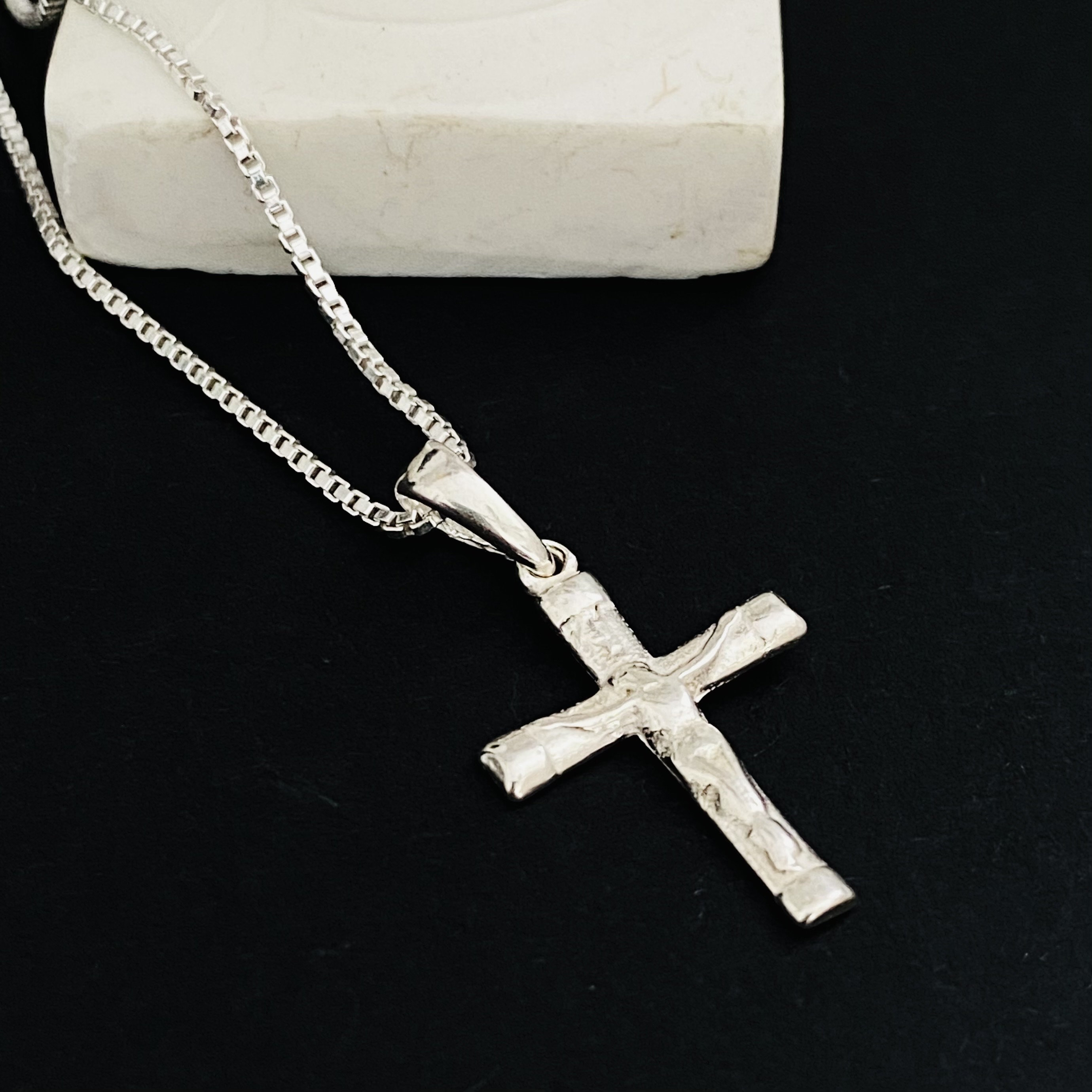 Jesus Cross Pendant, Small Silver Cross Necklace, Silver Crucifix, Tiny ...