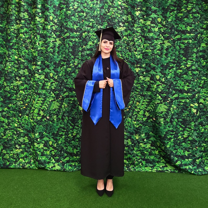 Graduation Gown, Academic Dress, Academic Robe, Graduate Gown Student ...