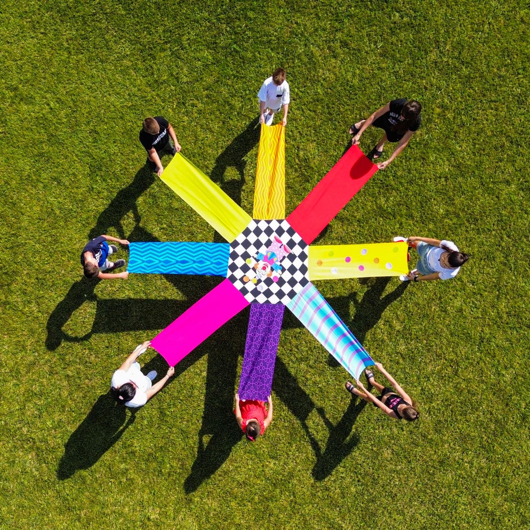 Fun Star Parachute Game for Kids, Outdoor Activity, Outdoor Game ...