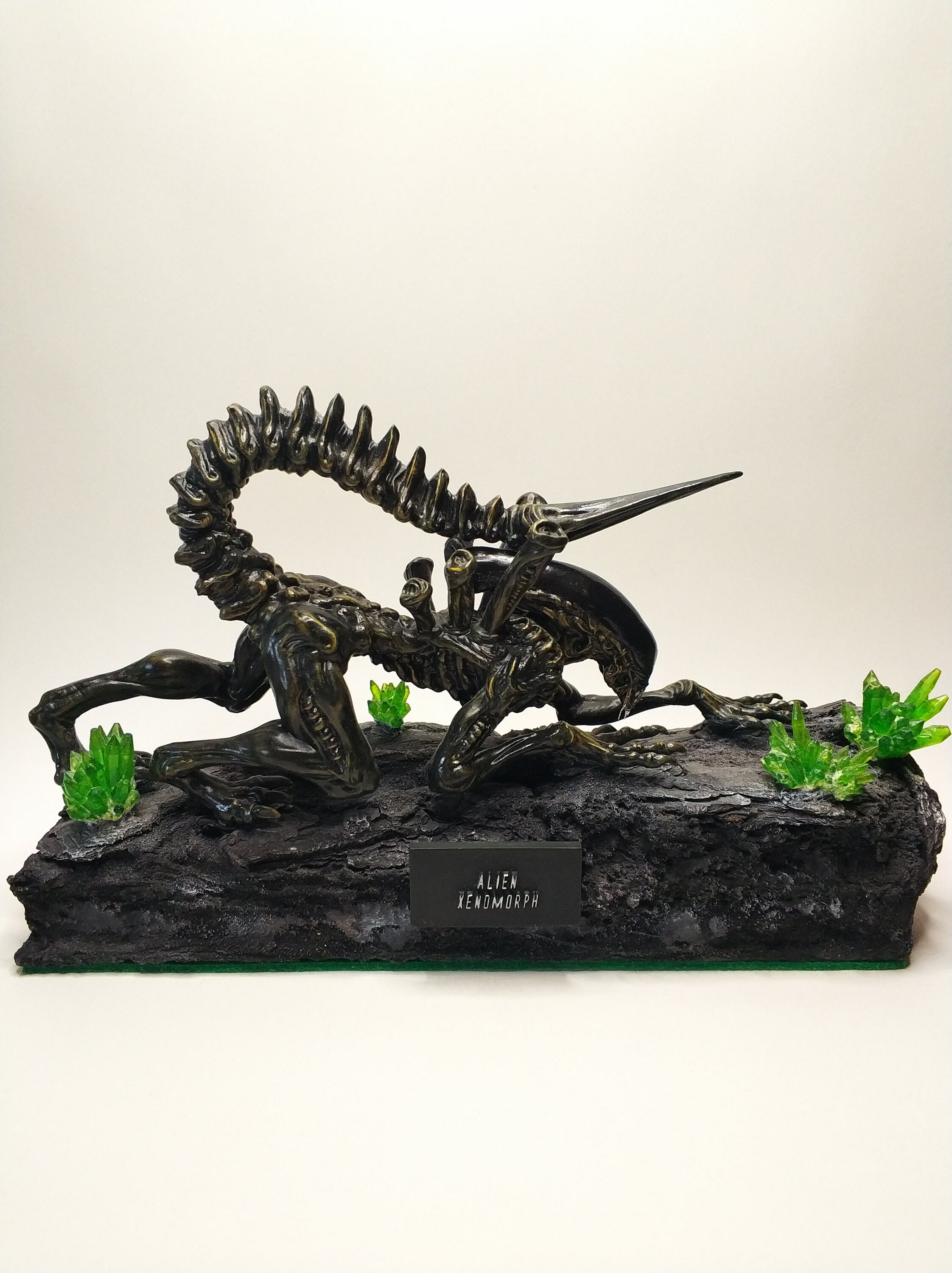 Alien Xenomorph Custom Figurine Xenomorph Collectible Figure Hand ...