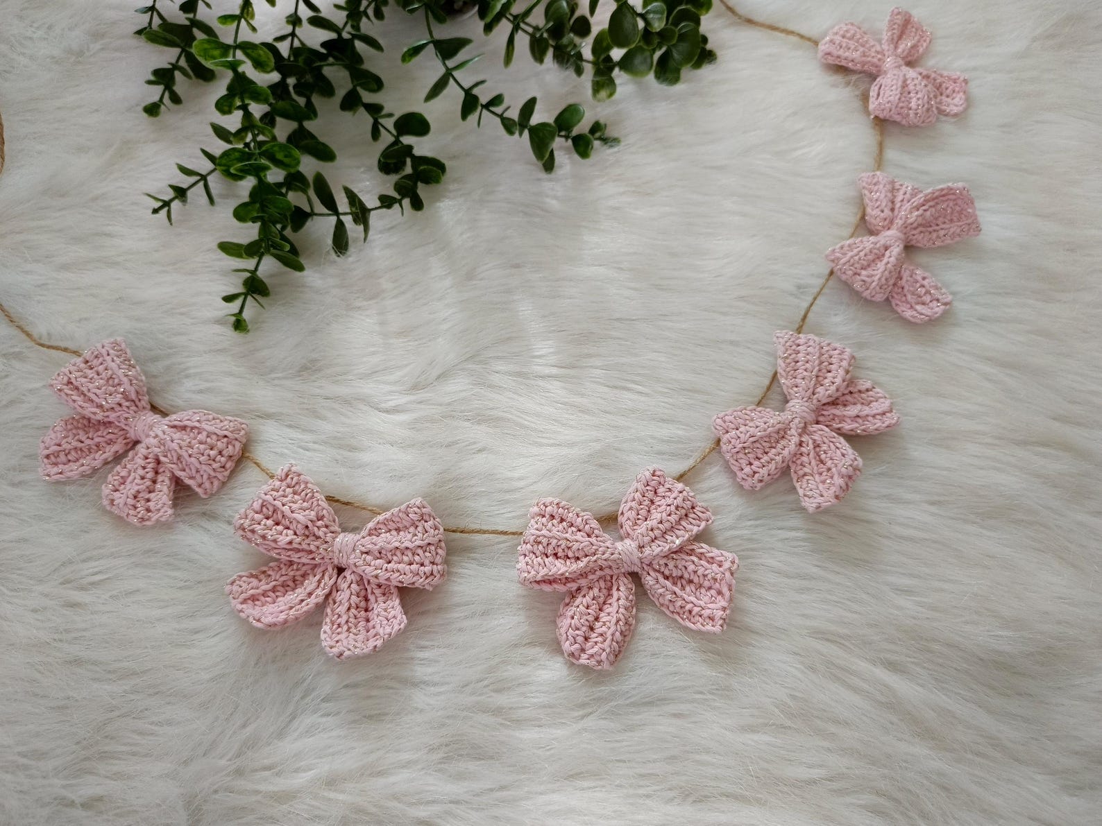 Crochet Bow Garland Pattern: No Sew Applique Bunting (PDF) - Etsy