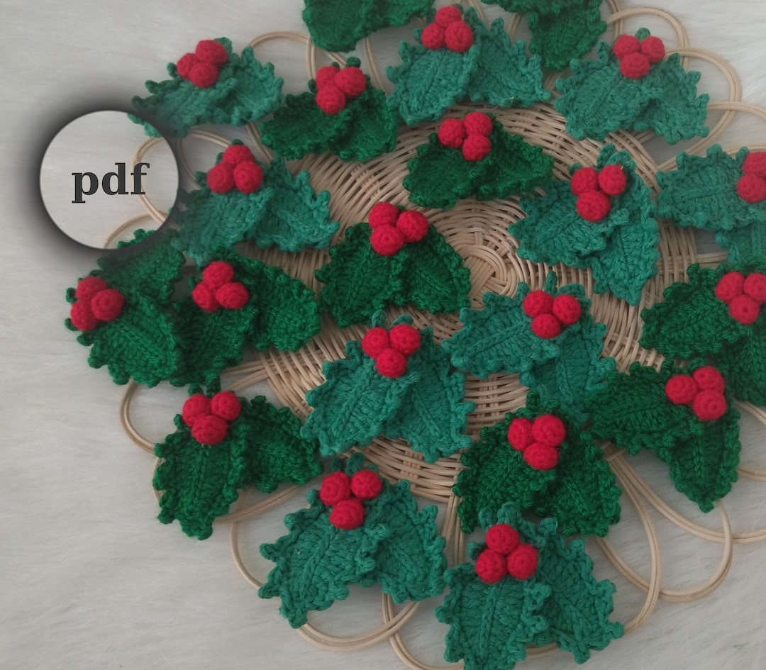 Crochet Holly Leaves & Berries Pattern: Christmas Ornament DIY (digital ...