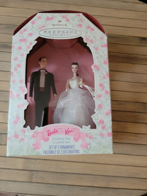 Barbie And Ken Wedding Cake