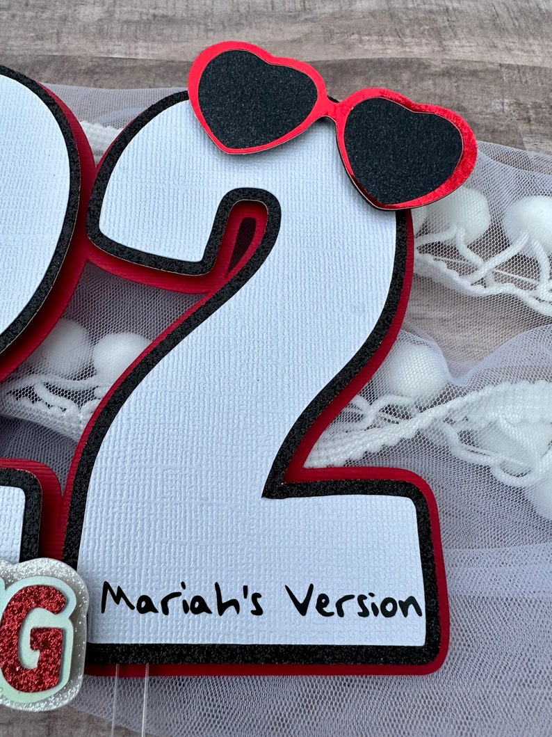 Feeling 22 Cake Topper Customizable Name - Etsy
