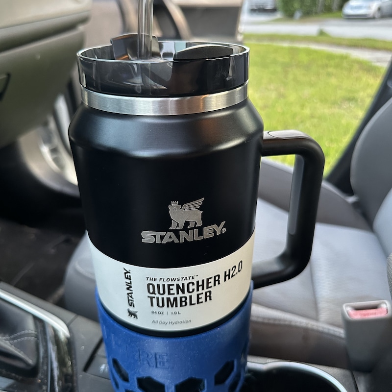 64oz Stanley Carrier 64oz - Etsy
