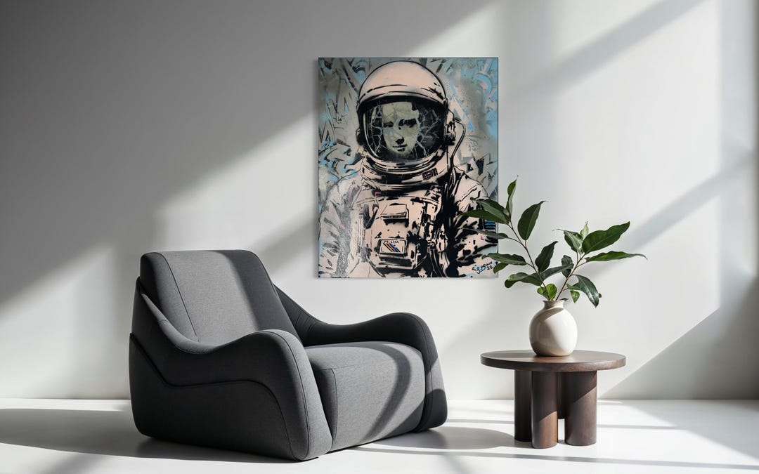 Space Mona Lisa Spray Paint Canvas Art – Urban Graffiti Decor - Etsy