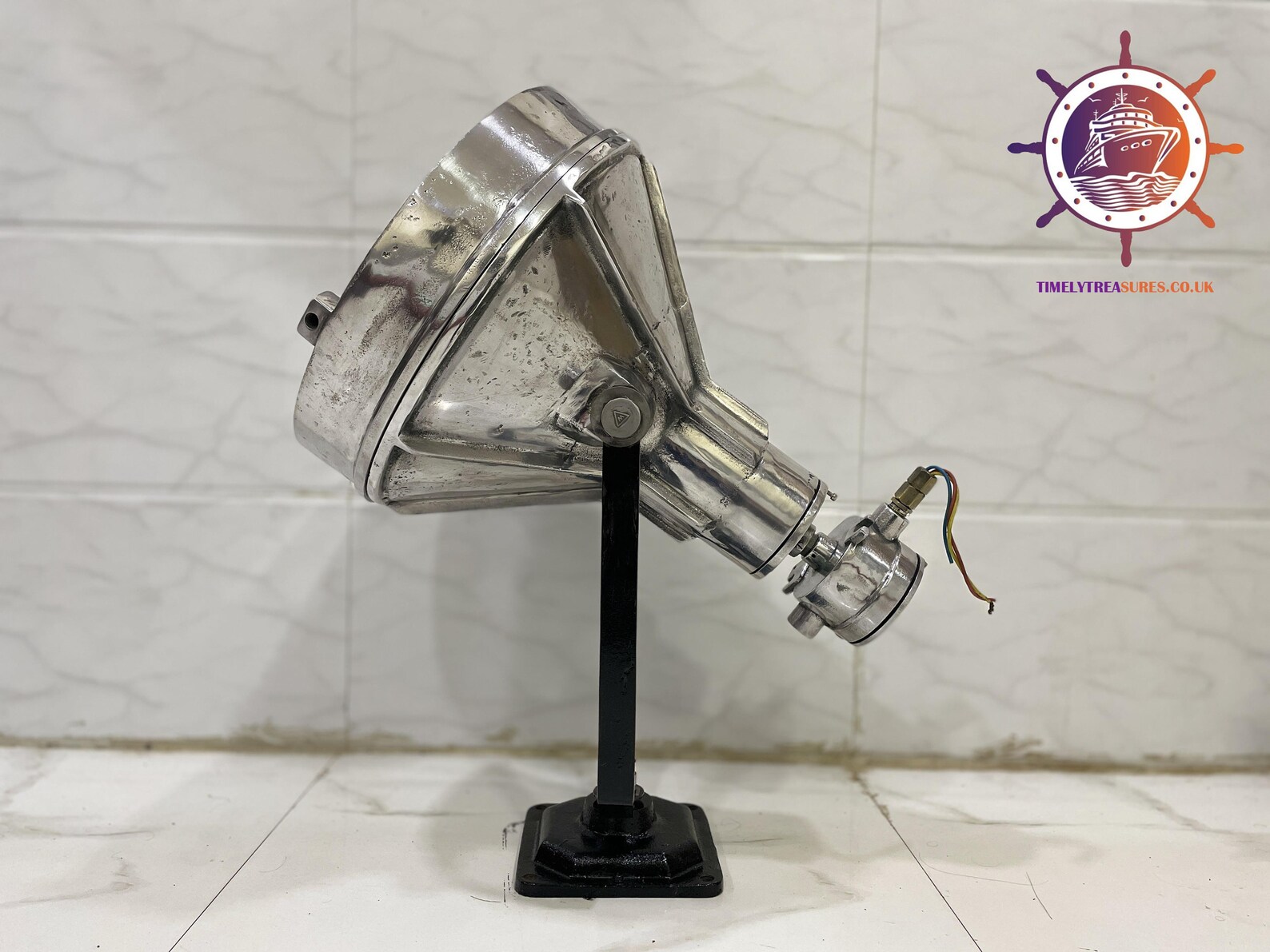 Timeless Spotlight Vintage Old Antique Solid Aluminum Prompt ...
