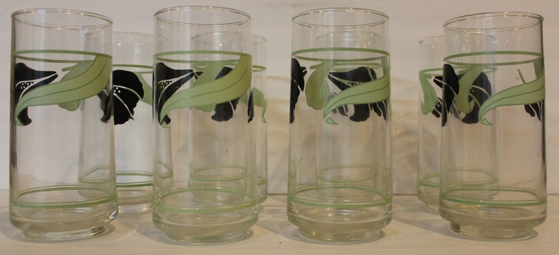 Vintage Set of 12 Corelle Coordinates Black Orchid With Green Leaves ...